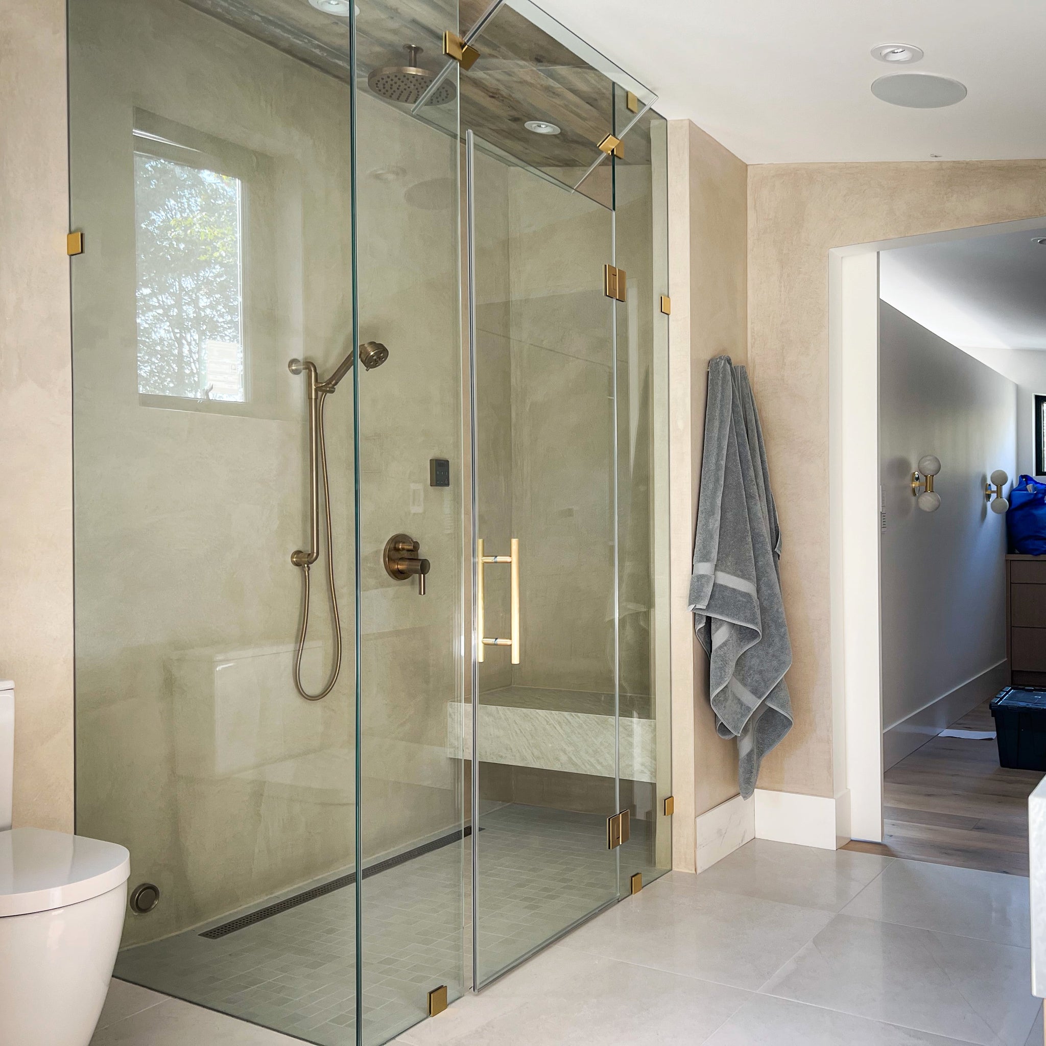Microcement | Microcement Wall and Shower | 5 Star Finishes Ltd.